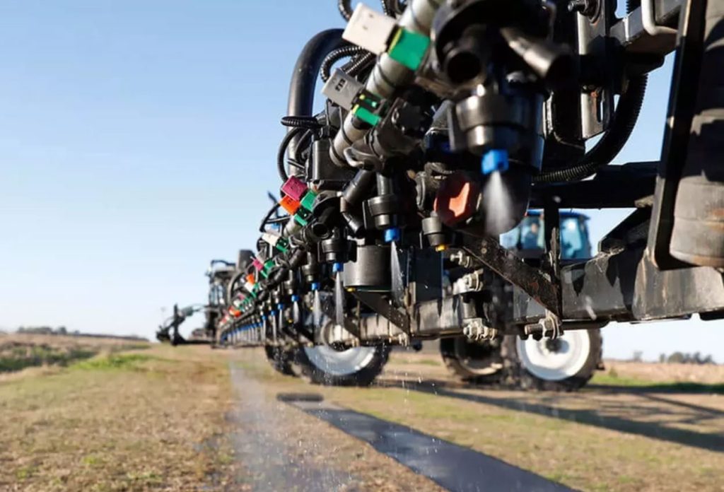 Precision Spraying - AgTechLogic